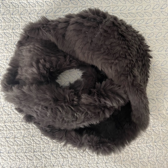 Vince | Accessories | Vince Rabbit Fur Infinity Scarf Gorgeous Sold Out ...